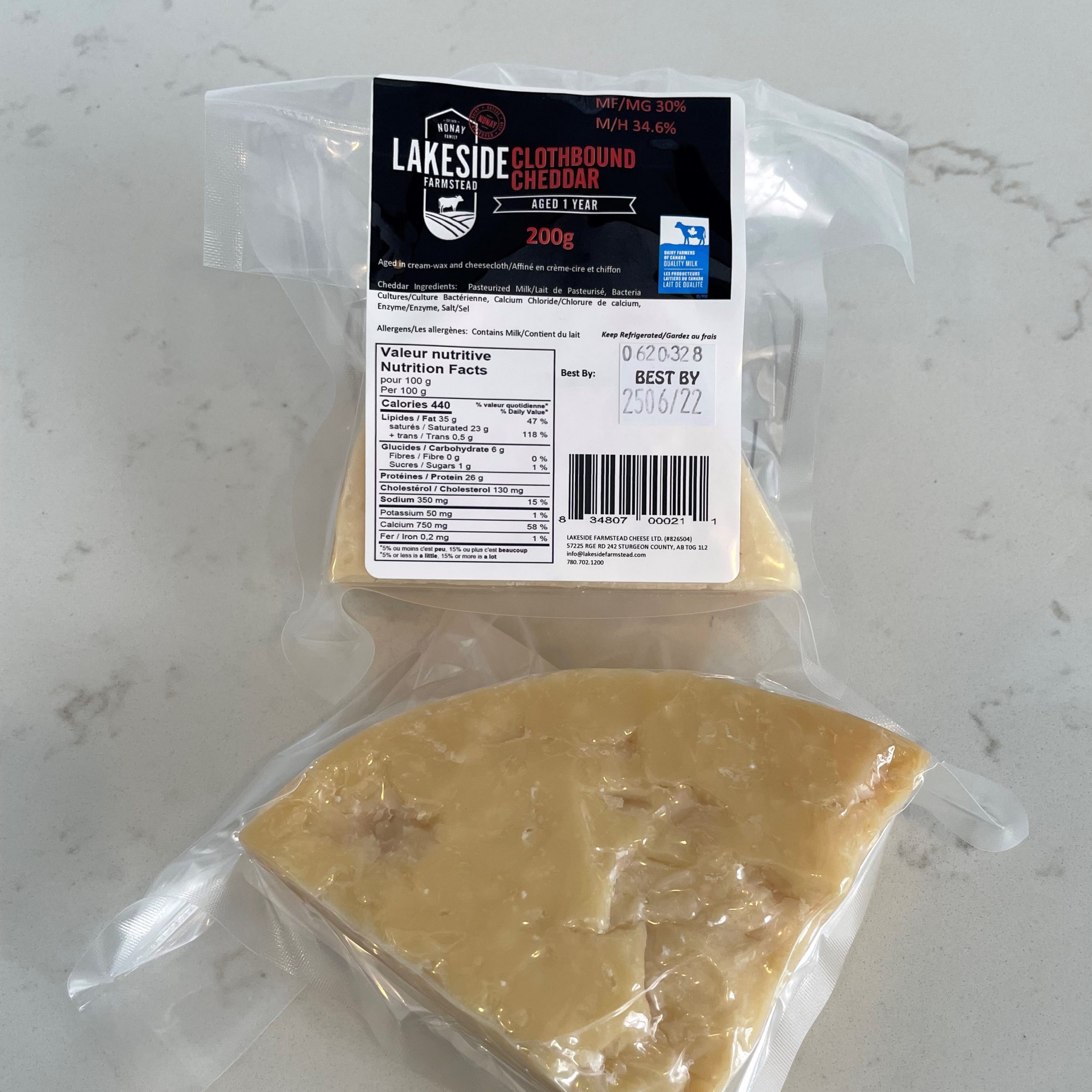 Clothbound Cheddar - Lakeside Farmstead